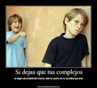 PSICOLOGÍA SOLIDARIA: SUPERAR LOS COMPLEJOS